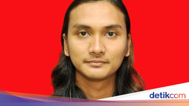 Politik Luar Negeri Jokowi: Satu Dekade Pragmatisme dan Ketergantungan