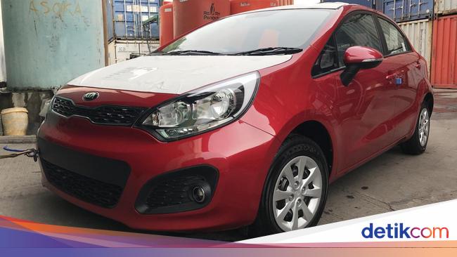 Potret Kia Rio Dilelang Mulai Rp 40 Jutaan: Mulus, Interior Masih Diplastik