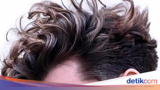 13 Model Rambut Pria 2023: Gaya Rapi hingga Panjang Stylish
