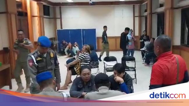 Satpol PP Razia Lokasi Ngetem PSK dan Waria di Tasikmalaya