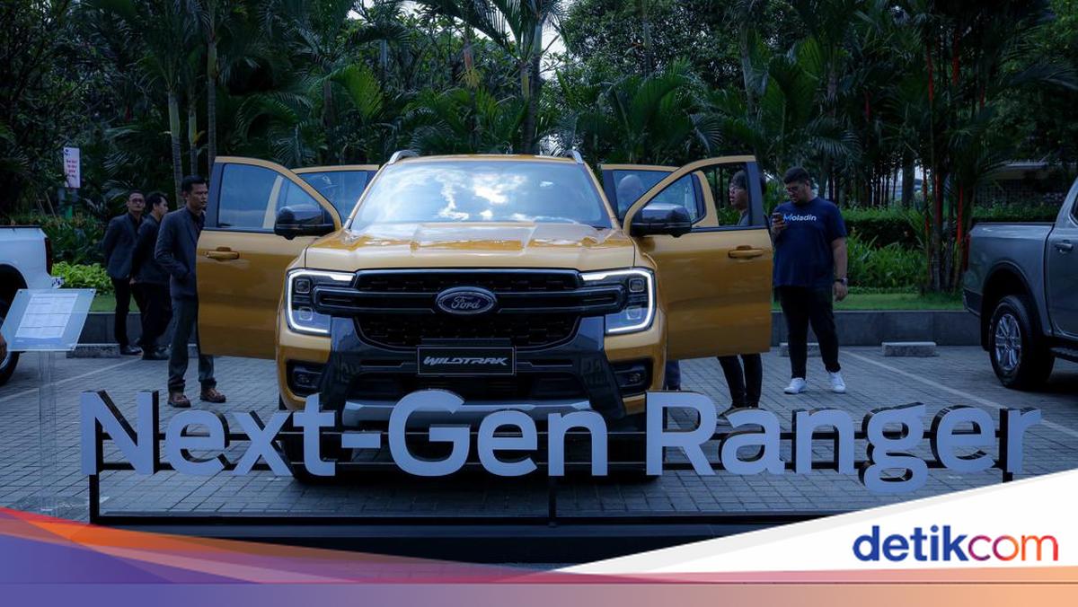 Ford Ranger Raptor dan Everest Terbaru Sapa Bandung, Pecinta Mobil AS ...