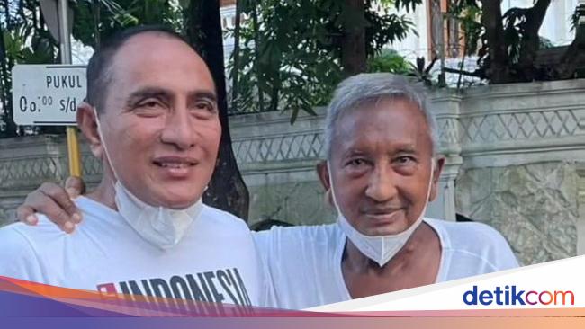 Profil Rudolf Pardede, Gubernur Sumut ke-16 yang Meninggal Dunia