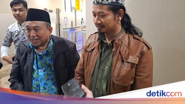 Panji Gumilang Kembali Dilaporkan ke Bareskrim, Kini oleh NII Center Panji Gumilang Kembali Dilaporkan ke Bareskrim, Kini oleh NII Center