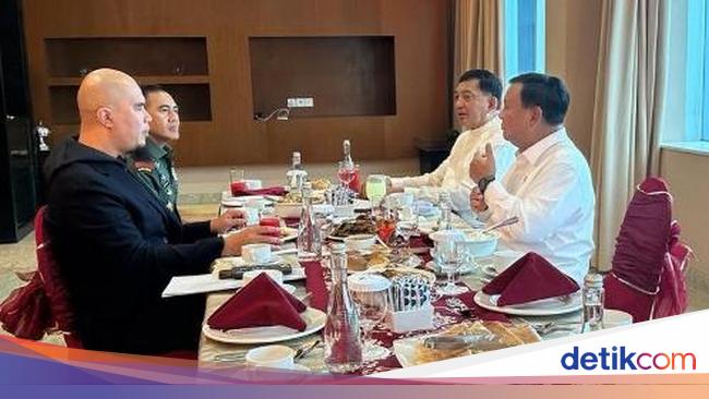 Momen Ahmad Dhani Makan Bareng Fadli Zon hingga Prabowo