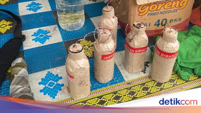 Misteri Pemilik 10 Bom Rakitan di Pariaman