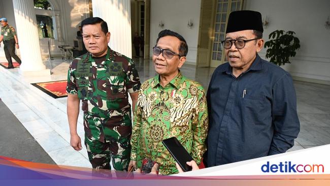 Wapres Rapat Bareng Mahfud-Panglima TNI, Bahas Al-Zaytun dan Pilot Susi Air Wapres Rapat Bareng Mahfud-Panglima TNI, Bahas Al-Zaytun dan Pilot Susi Air