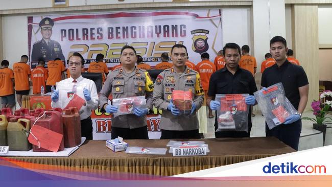 Polisi Gagalkan Peredaran Sabu 3 95 Kg Di Bengkayang 4 Pelaku Ditangkap