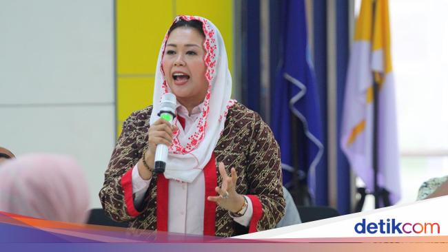 NasDem Bidik Yenny Wahid Jadi Cawapres Anies Setelah Ditolak Khofifah