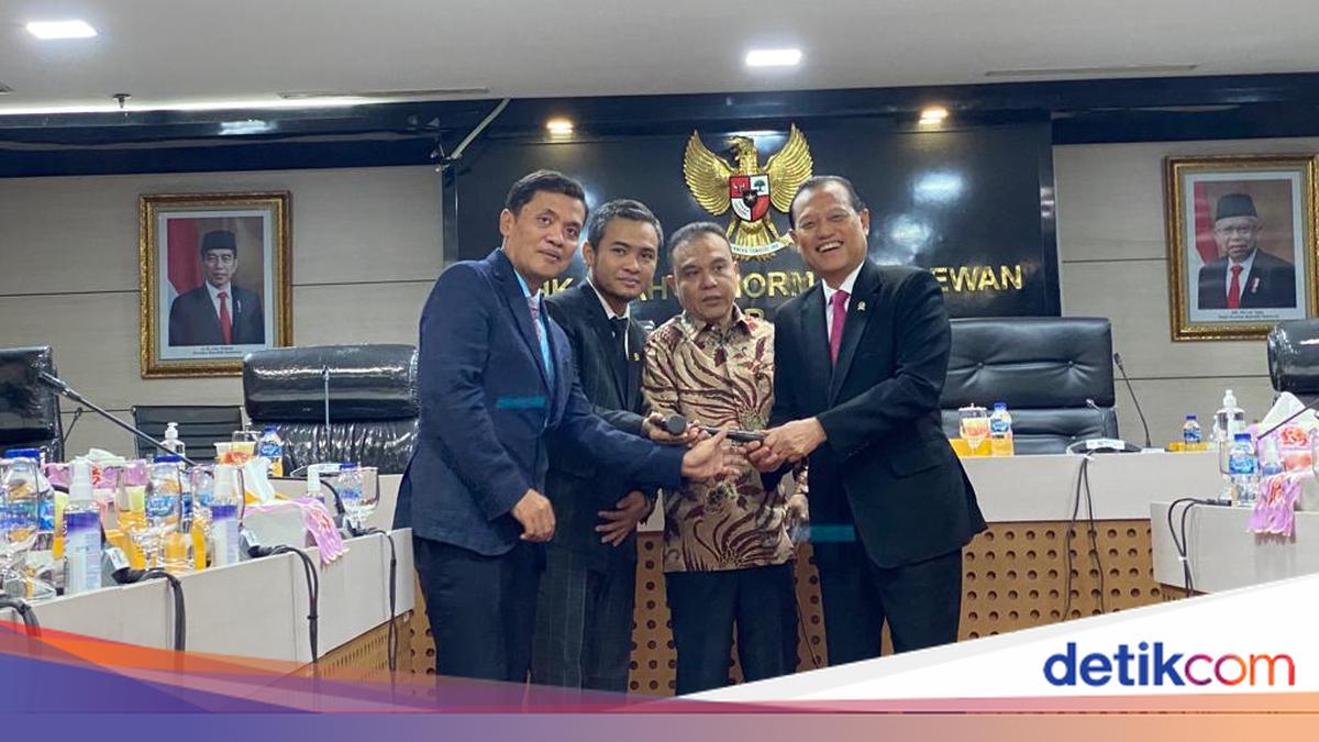 Imron Amin Resmi Jadi Wakil Ketua MKD DPR Gantikan Habiburokhman