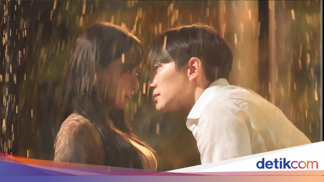 King The Land Episode 8 Cetak Rekor, Yoona - Lee Junho Ciuman Panas