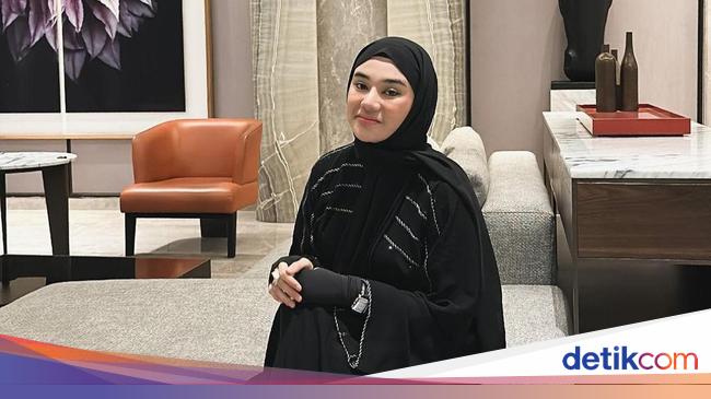 Duh! Clara Shinta Bayar Lunas Miliaran Rupiah Bangun Rumah Tapi Mangkrak