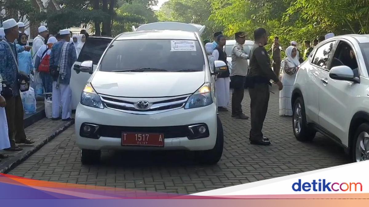 202 Mobil Dinas Dikerahkan untuk Antar Jemaah Haji yang Baru Pulang