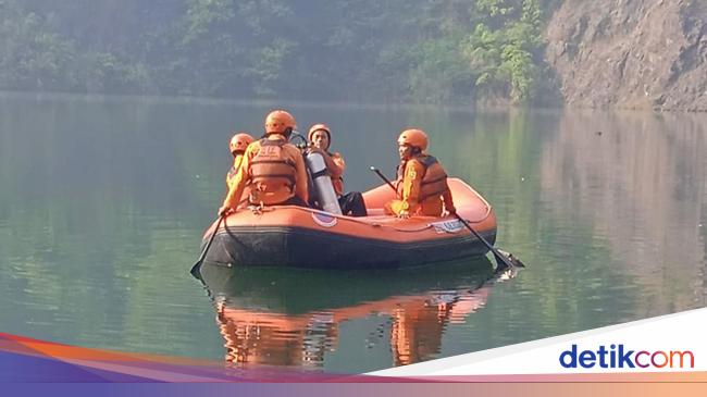 3 Pria Tenggelam di Danau Quarry Bogor, Tim SAR Gabungan Cari Korban