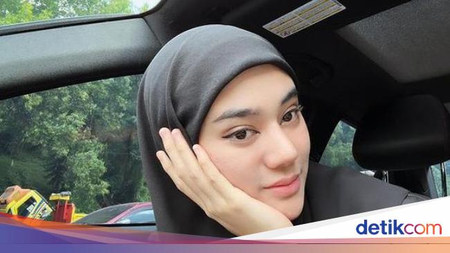 Kata Clara Shinta soal Beli Kain Kafan dan Tanah Pemakaman