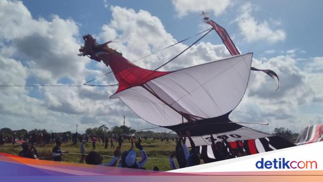Fantastis! Biaya Pembuatan Layangan Bali Mencapai Puluhan Juta Rupiah