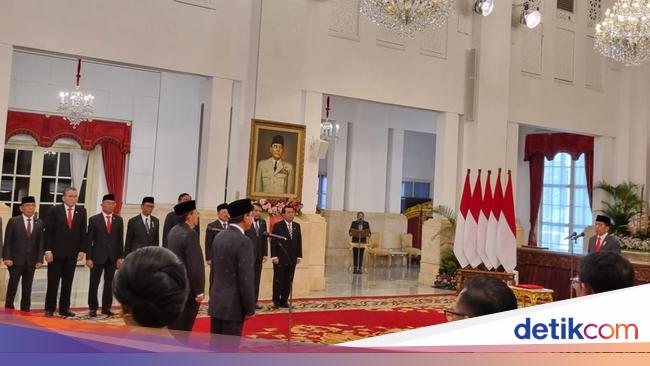 Jokowi Lantik Djan Faridz dan Gandi Sulistiyanto Jadi Wantimpres Jokowi Lantik Djan Faridz dan Gandi Sulistiyanto Jadi Wantimpres