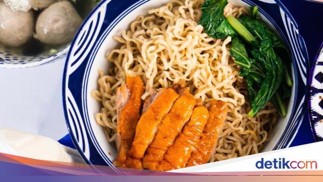 Slurrp! 5 Bakmi Topping Bebek yang Empuk Gurih untuk Makan Siang