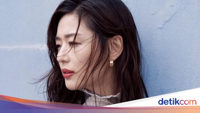 7 Gaya Jun Ji Hyun di Pemotretan Terbaru, Cantik Awet Muda Bak Vampir