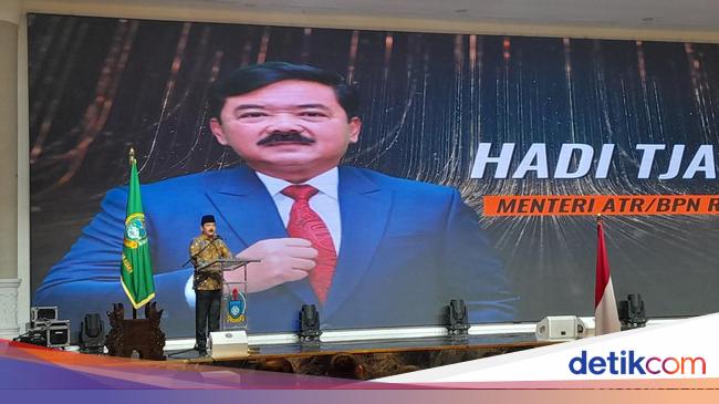 Bagikan 1117 Sertifikat Aset Pemda di Sumut, Hadi: Kita Selamatkan Rp 643 T