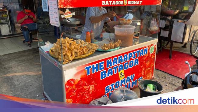 Ada Bakso Ikan dan Pisang Goreng Pontianak Renyah di Taman Sunter Indah