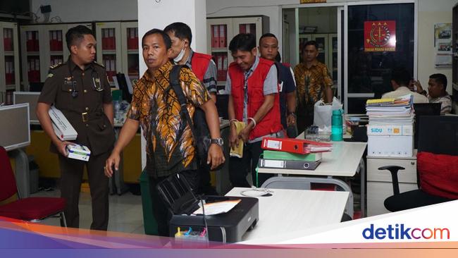 3 Tersangka Korupsi Jalan Silangit-Muara Ditahan Kejati Sumut