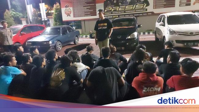 Polisi Kirim 'Surat Cinta' ke Sekolah-Perusahaan Pesilat yang Rusuh di Gresik