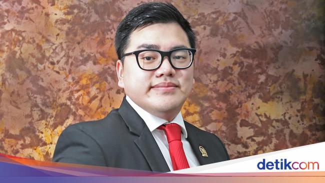 Kader PSI Anthony Winza Mundur dari Anggota DPRD DKI Kader PSI Anthony Winza Mundur dari Anggota DPRD DKI