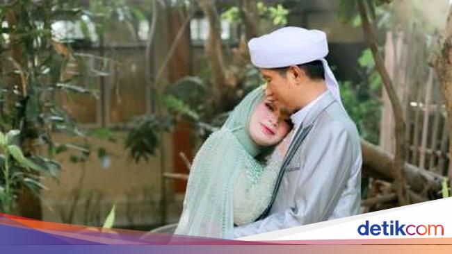 7 Potret Pernikahan Pasutri Beda Usia 34 Tahun, Suamiku Teman Ayahku