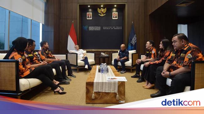 Upaya Mendorong Generasi Muda Galakkan Penggunaan Produk Lokal