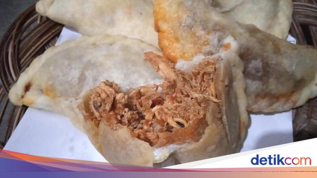 Cireng Racing EBN Viral di Bandung, Bisa Laris 800 Buah per Hari!