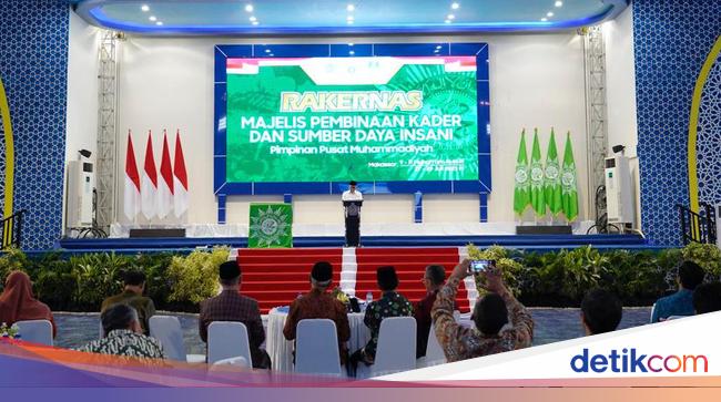 Mendorong Generasi Muda Berperan Aktif Memajukan Ekonomi-Perdagangan Mendorong Generasi Muda Berperan Aktif Memajukan Ekonomi-Perdagangan