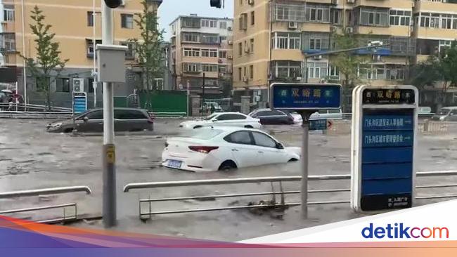 Dunia Hari Ini: Banjir di China Akibat Topan Doksuri Sebabkan Kekacauan