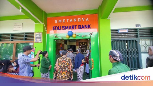 BPD DIY Luncurkan Edu Smart Bank di SMKN 1 Wonosari