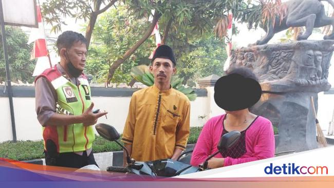 Wanita di Bogor Ditangkap Saat Dorong Motor Curian, Rekan Pria Kabur