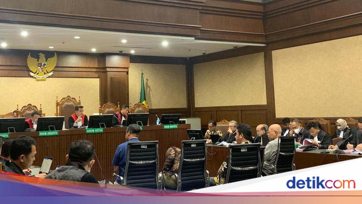 Problematika Proyek BTS Kominfo Ternyata Sejak dari Rencana