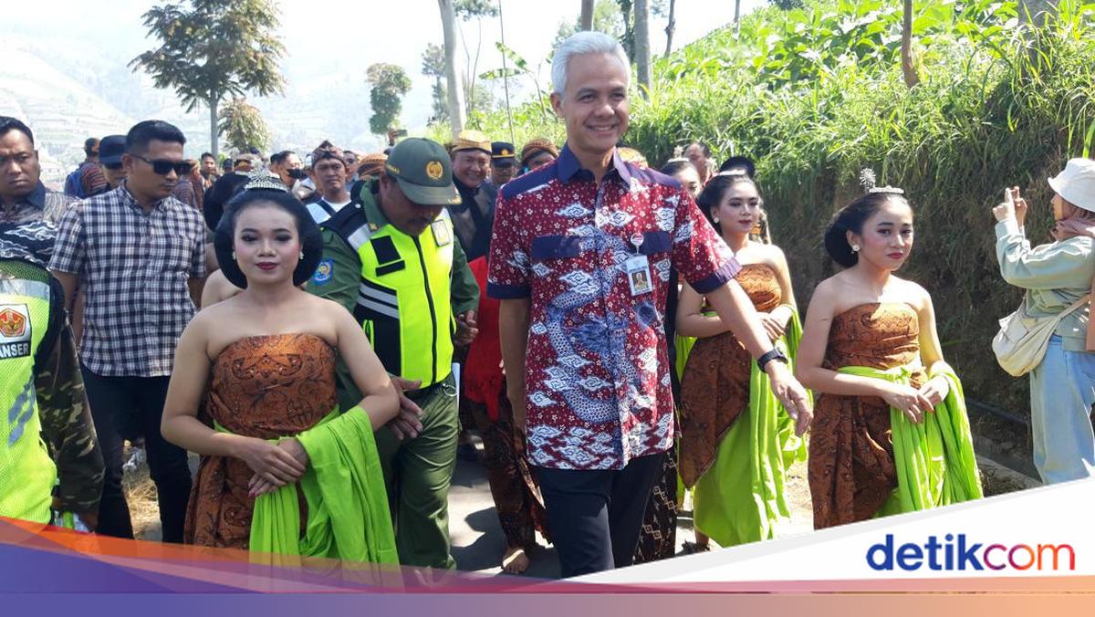 Ganjar Singgung soal Orang Mengumpat di Medsos, Sindir Siapa?