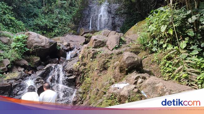 Menyusuri Keindahan Curug Cilember, Ada 7 Air Terjun di Satu Lokasi