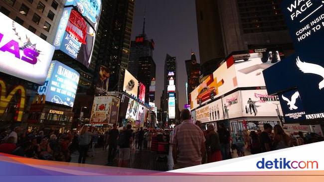 Apa Itu Iklan Komersial? Ini Definisi, Tujuan, Ciri, Jenis, dan Contohnya