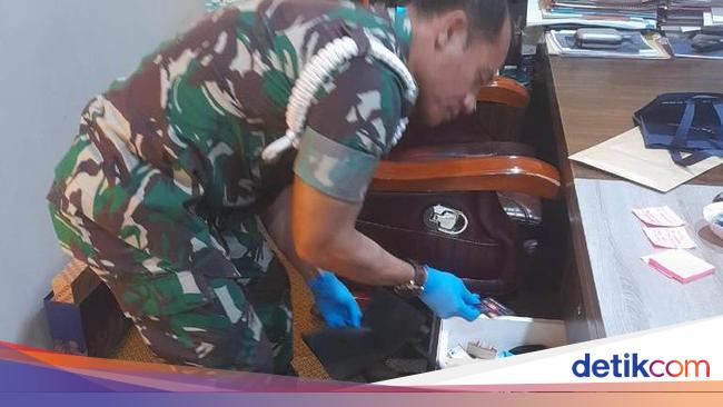 Puspom TNI dan KPK Sita Berkas Keuangan-Rekaman CCTV dari Kantor Basarnas Puspom TNI dan KPK Sita Berkas Keuangan-Rekaman CCTV dari Kantor Basarnas