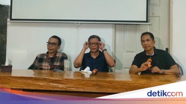 Batal Jadi Pembicara di Sleman, Rocky Gerung Ngaku Dihalangi PDIP