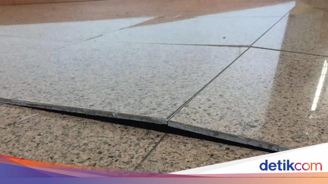Lantai Keramik Rumah Terangkat dan Pecah? Ini Penyebab dan Cara Atasinya