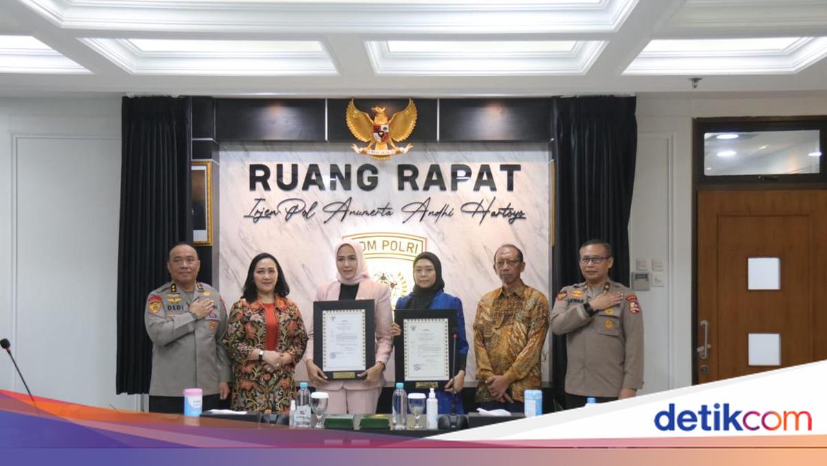 Kapolri Anugerahi Andhi Hartoyo dan Asep Adi Saputra Pangkat Irjen Pol ...