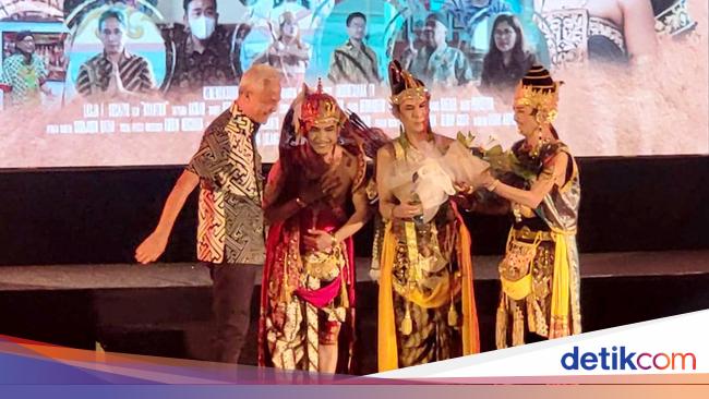 Nyantrik: Kala Anak Muda Belajar dari Panggung Wayang