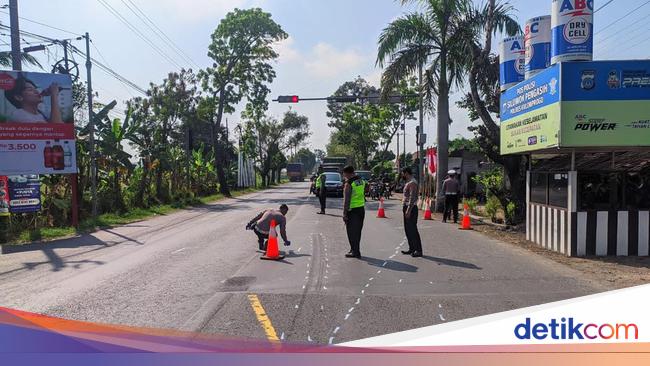 Diduga Terobos Bangjo, Truk Tabrak Pemotor hingga Tewas di Kulon Progo