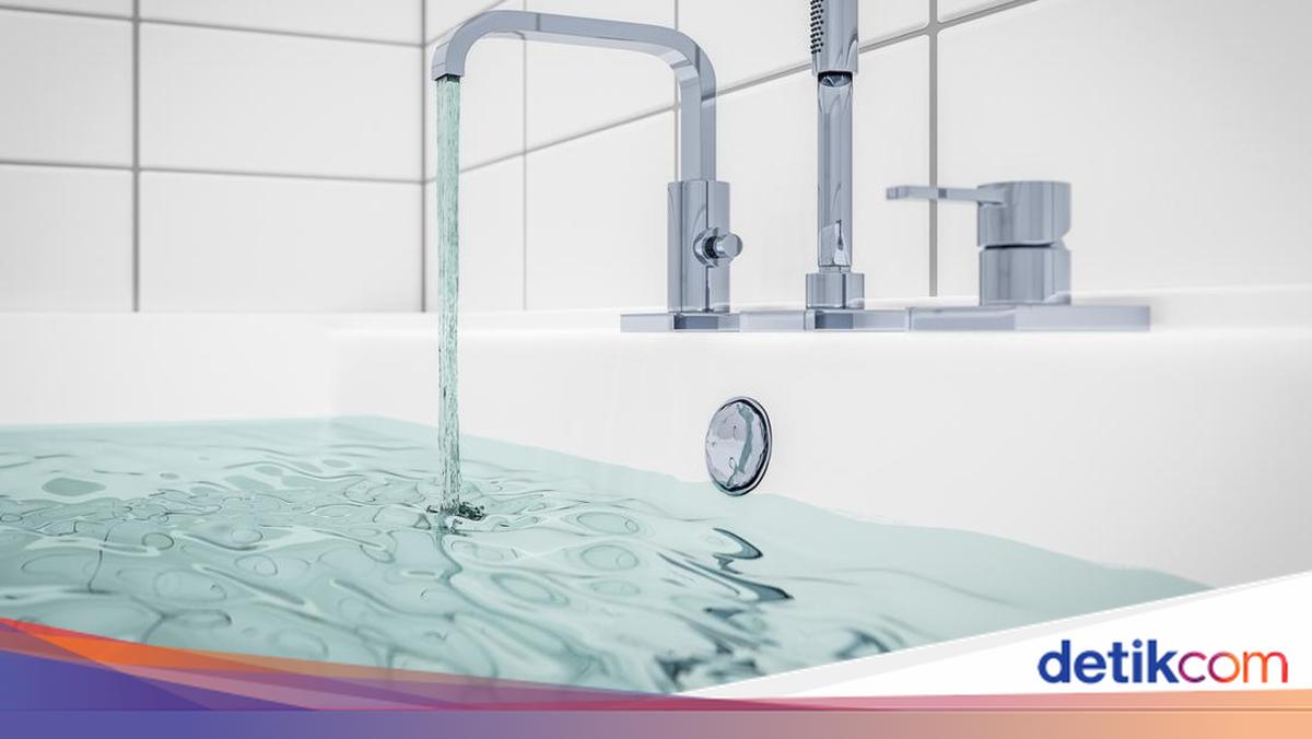 Tata Cara Mandi Air Garam Beserta Manfaat Kesehatan dan Efek Sampingnya