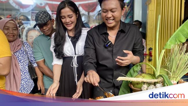 Mesranya Denny Caknan dan Bella Bonita saat Peresmian Restoran Baru