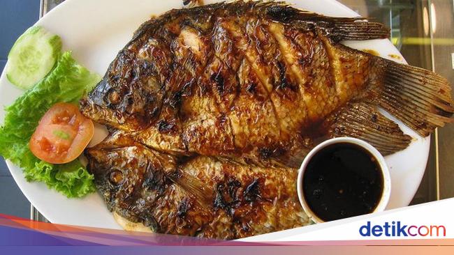 Catat! Ini 5 Tempat Makan Ikan Bakar yang Populer Sedapnya