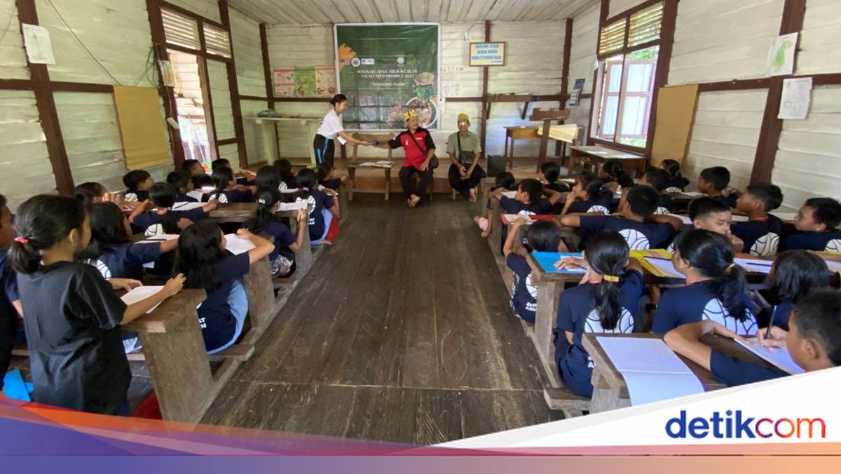 Mengenal Sekolah Arus Kualan, Sekolah Adat di Tengah Tanah Kalimantan