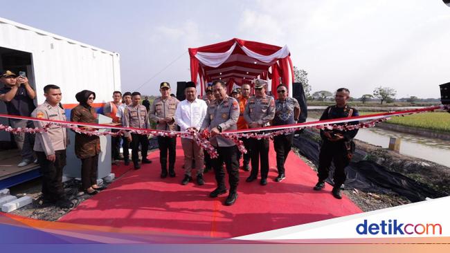 Palang Pintu Kereta Api Dibangun di Cerme Gresik Cegah Kecelakaan