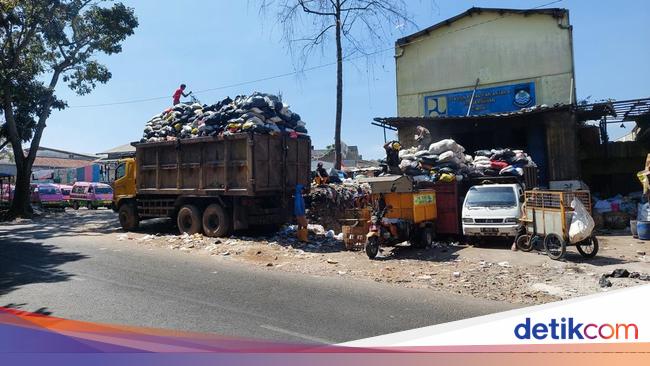 Kondisi TPS di Cimahi Usai Pembatasan Buang Sampah ke Sarimukti